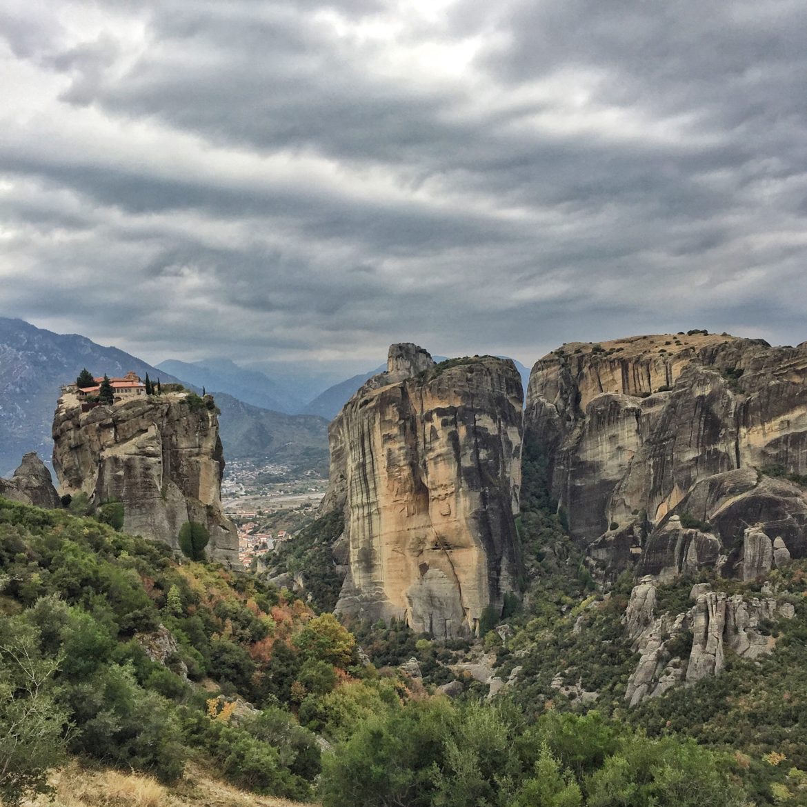 Bons plans pour visiter les Météores en Grèce - Blog Camille In Bordeaux