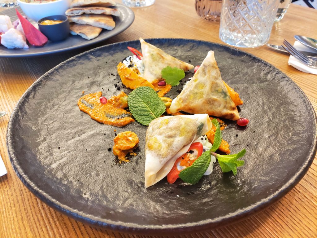 Spojka Karlin Prague bon restaurant - Camille In Bordeaux