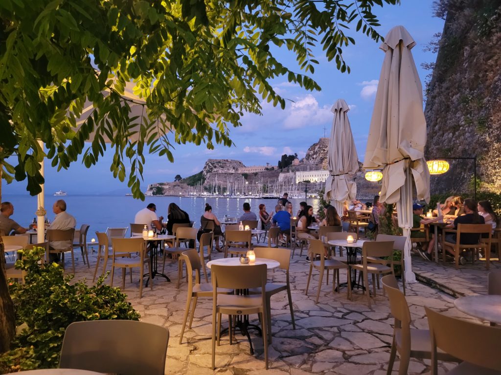 imabari bar à Corfou (2) - Camille In Bordeaux